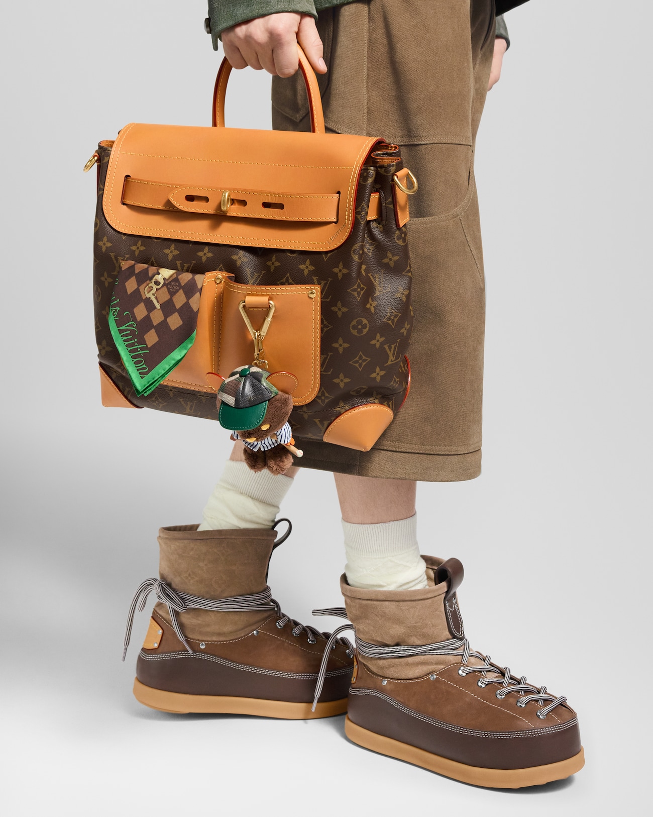 LV Louis Bear Bag Charm S00 - Men - Accessories | LOUIS VUITTON