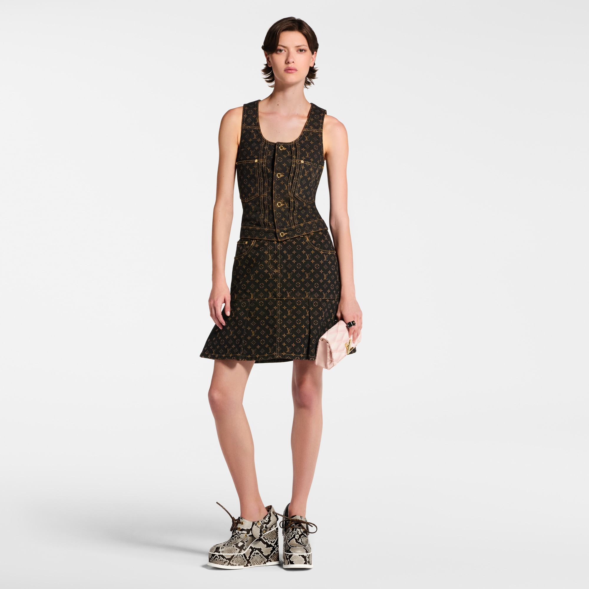 Top en denim Monograma con botones - Mujer - Ready to Wear | LOUIS ...